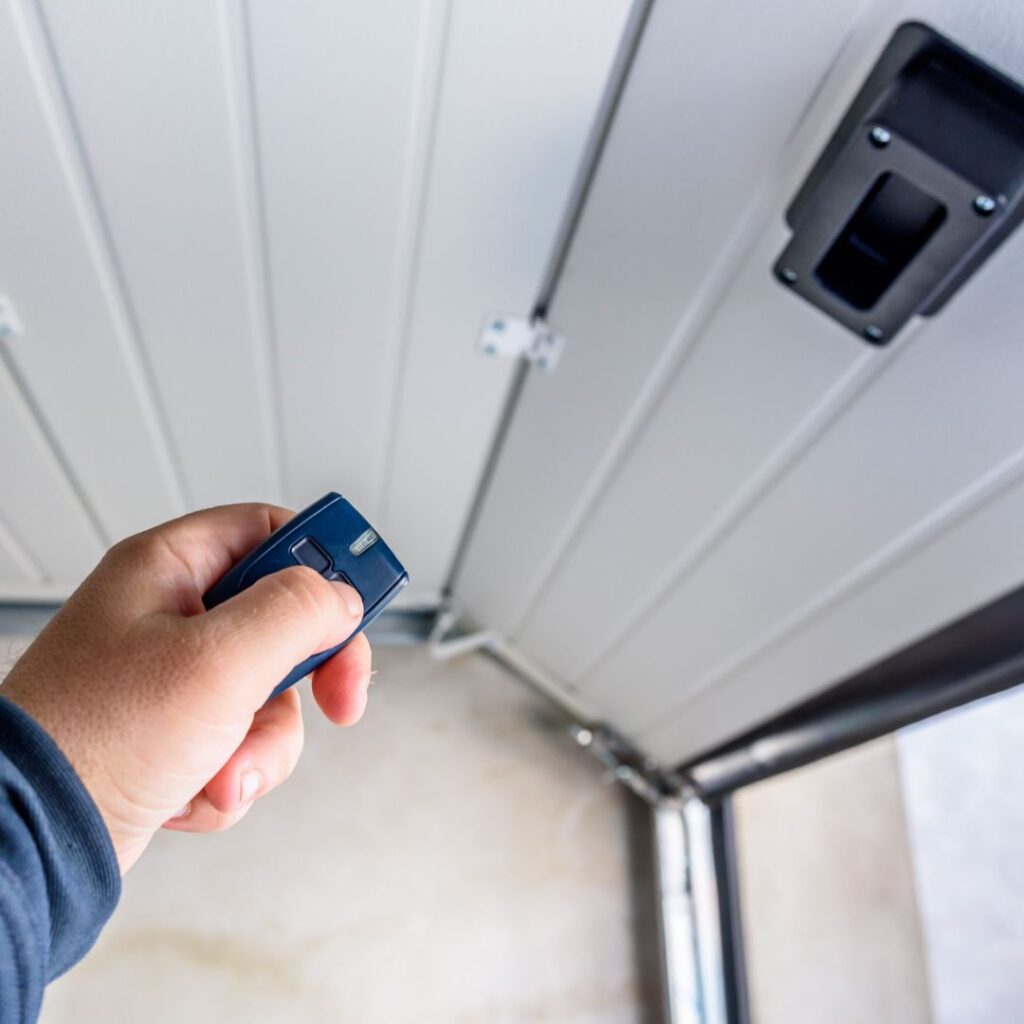 6 Brilliant Benefits Of A Security Garage Doors In 2022